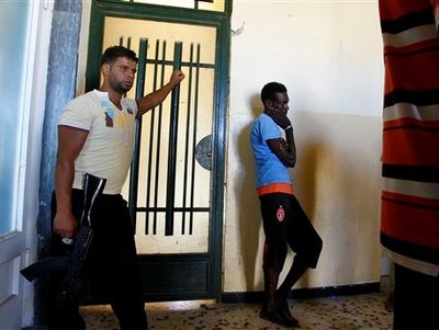 Libyan rebels round up black Africans | The Habari Network