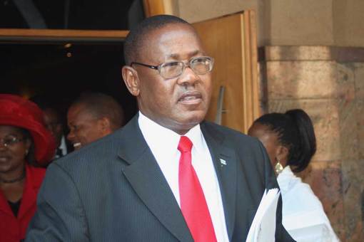 Botswana VP Merafhe to step down over ill health