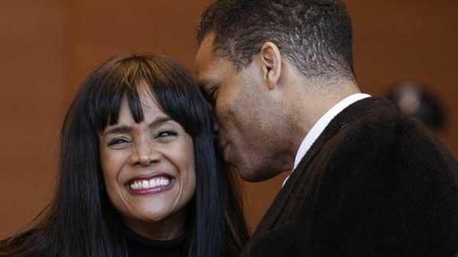 Sandi Jackson, wife of Jesse Jackson Jr., will not run for his Congress ...