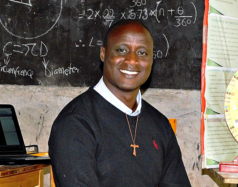 Kenya's Peter Tabichi - who gave 80% of his salary to the poor wins the ...