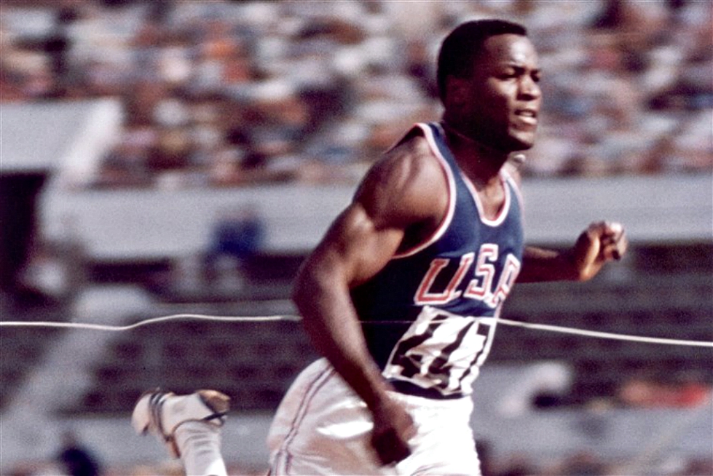 Rafer Johnson, 1960 Olympic decathlon champion, dies at 86 | The Habari ...